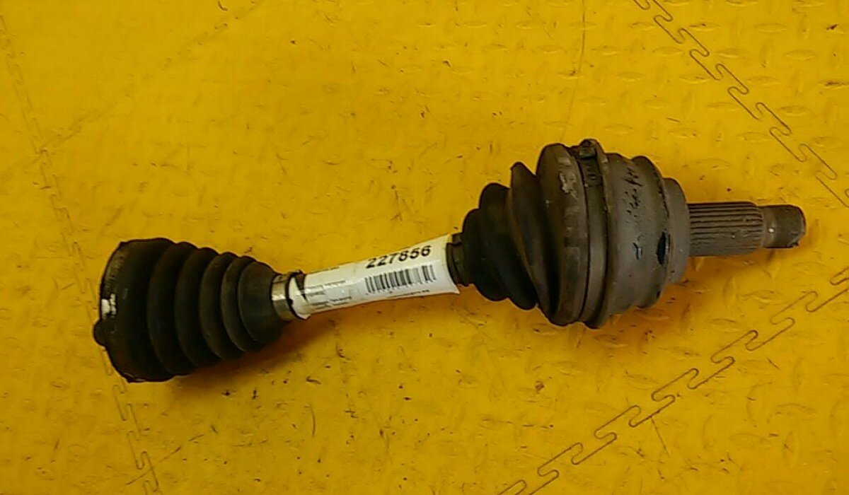 Полуось передняя (привод) X5 E53 BMW