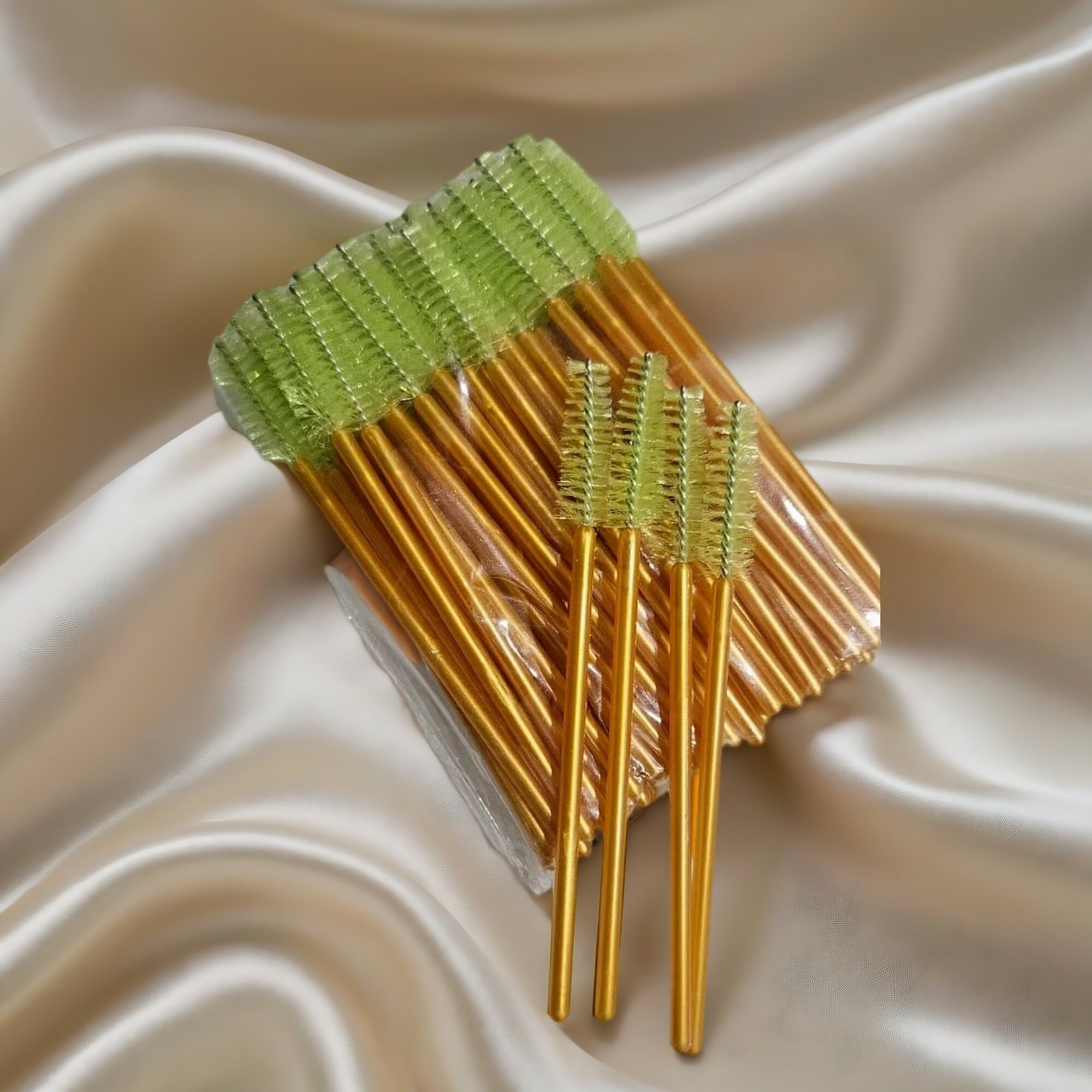 Щеточки для ресниц и бровей, нейлоновые, цвет - золотые, 50 шт/уп