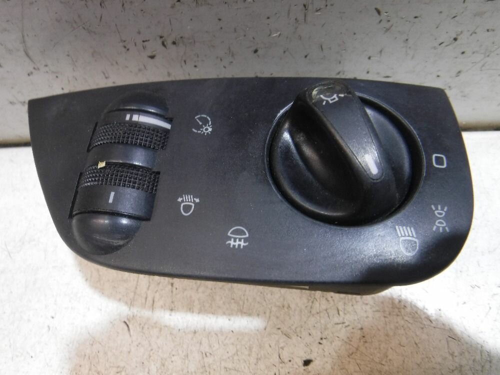 Переключатель света фар VW Polo 3