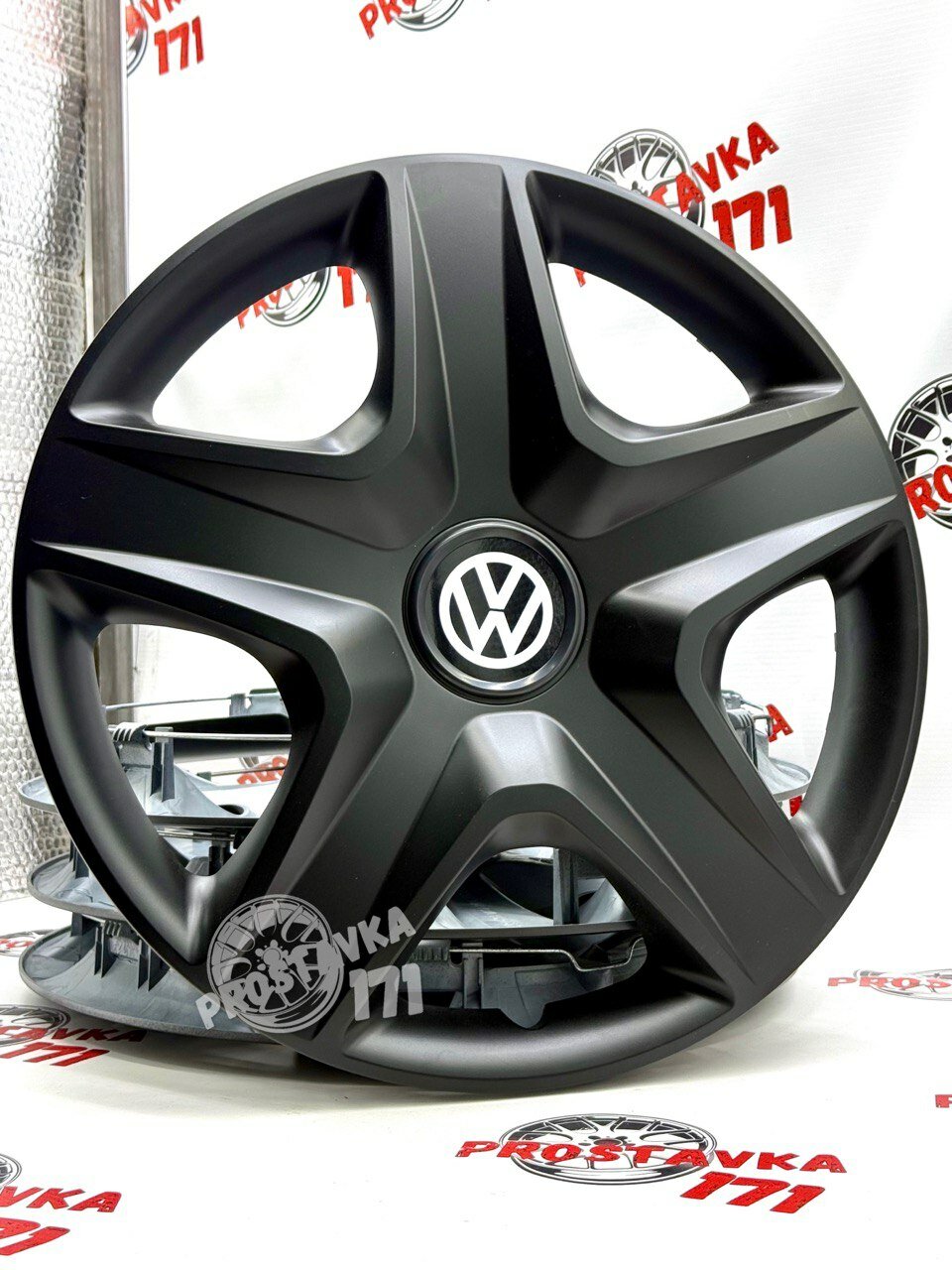 1шт Volkswagen R16 (418) (BL) колпаки на диски