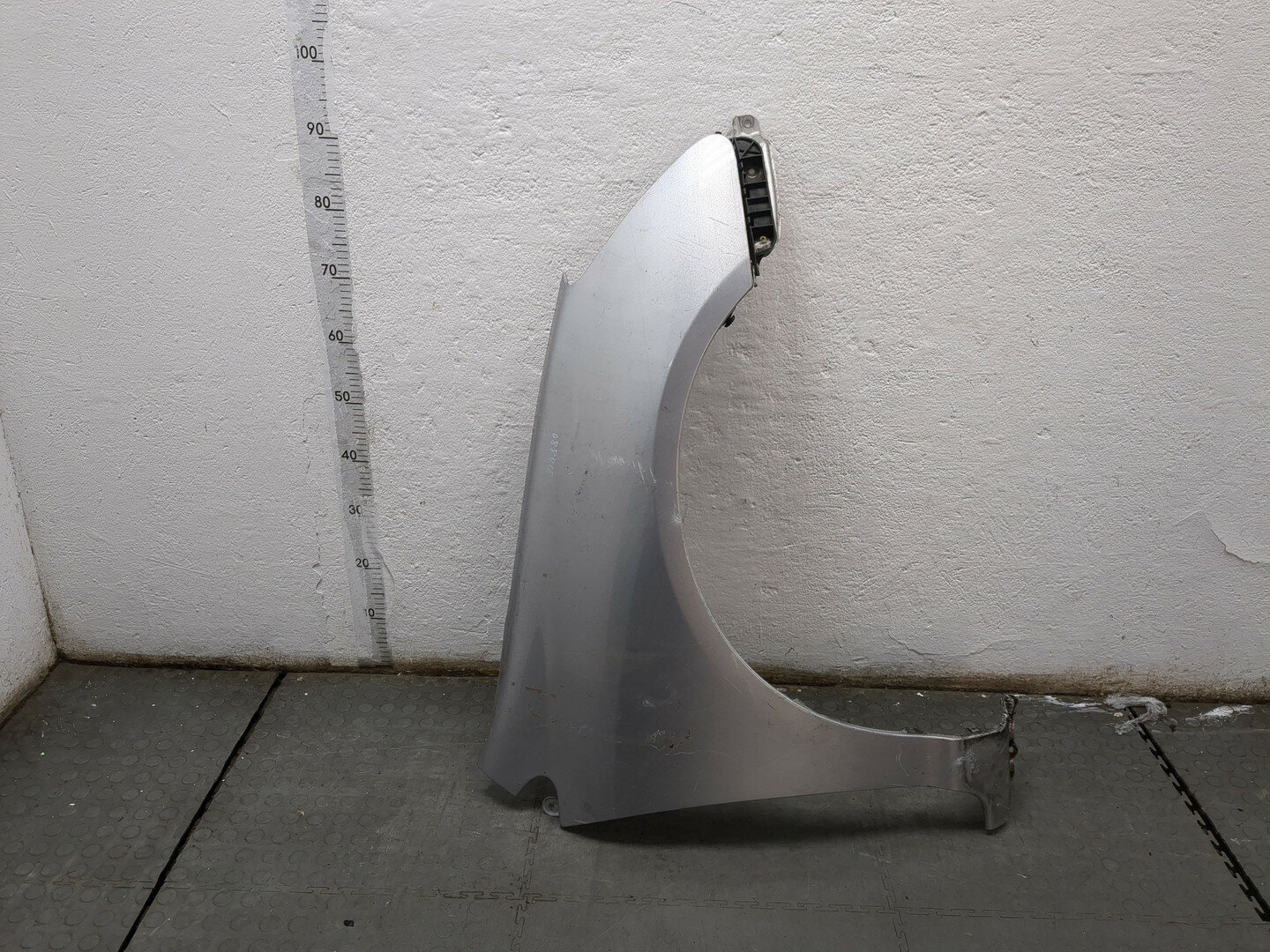 Крыло правое переднее Honda Civic Б/У