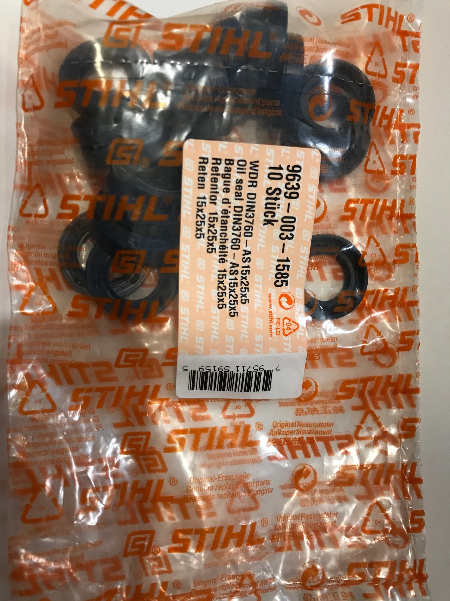 Сальник коленвала MS170/180/210/230/250 15х25х5 STIHL 96390031585 ( оригинал )