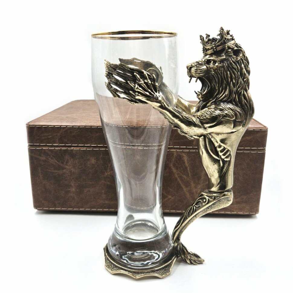 Подарочный бокал для пива "Лев" (700 мл)