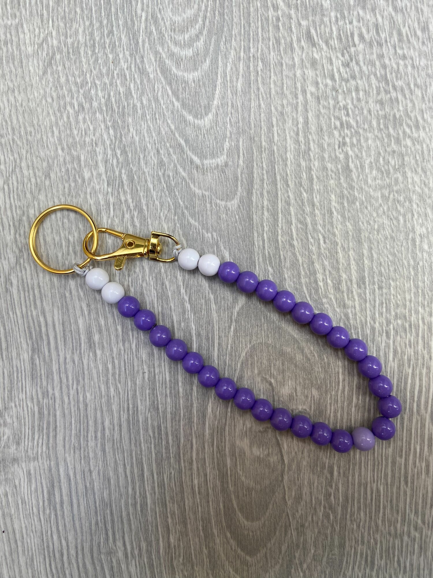 Брелок на телефон