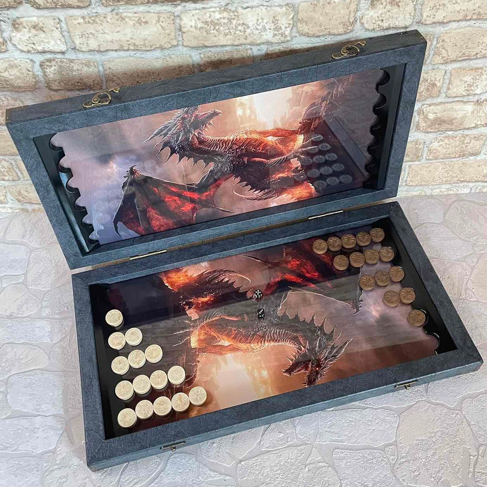 Нарды подарочные "Драконы", большие 60 на 60 см, из натурального дерева, игровое поле под стеклом