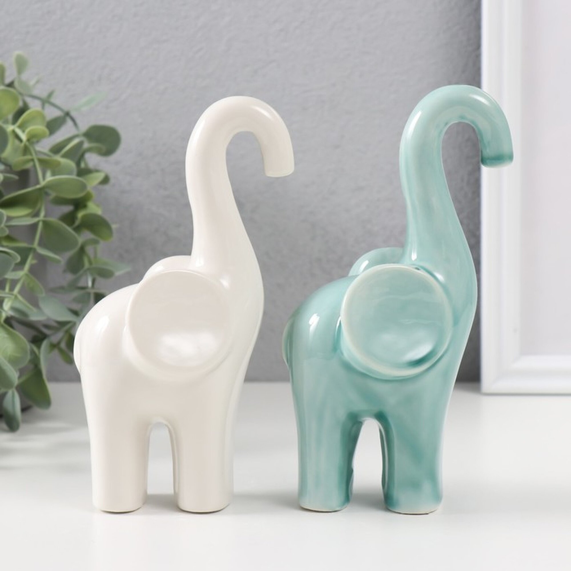 Сувенир керамика "Слоник, хобот-водопад" цветной микс 6х8х15 см