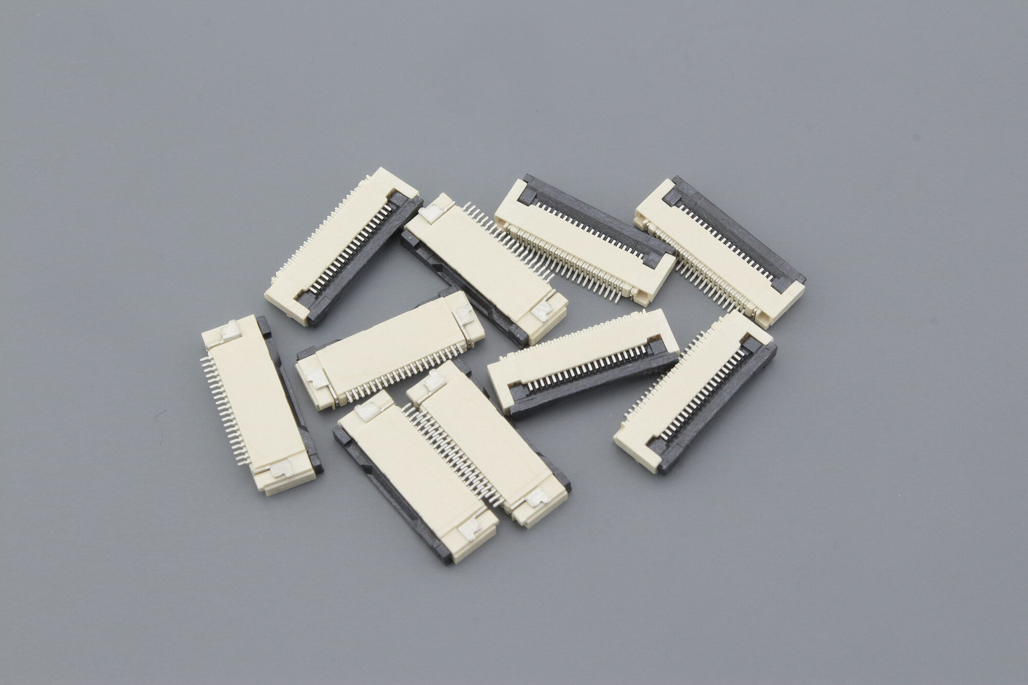 Разъем FPC Flip-Lock 0510-20RLGF 20 pin высота 1мм шаг 0,5мм 10 шт