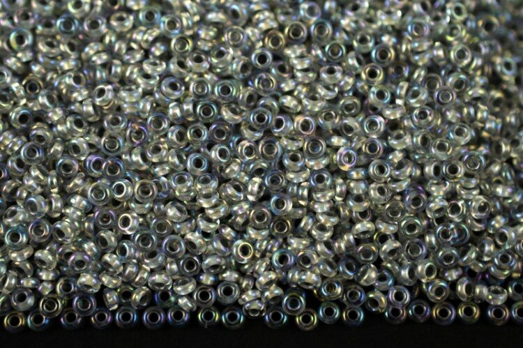 Бисер японский TOHO Demi Round 11/0 #0773 хрусталь/монтана радужный, окрашенный изнутри, 5 грамм