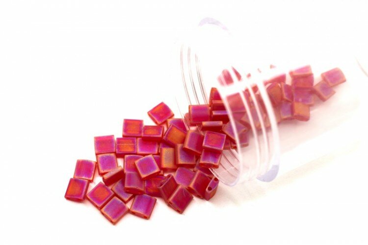 Бисер японский MIYUKI TILA #0140FR красный апельсин, матовый радужный прозрачный, 5 грамм