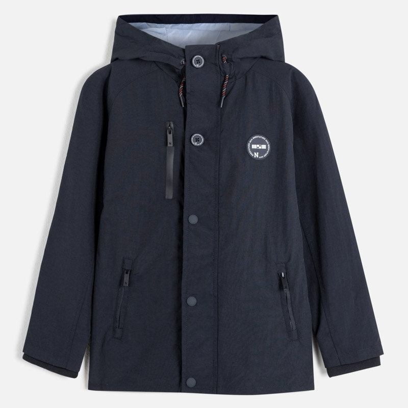 Ветровка непромокаемая