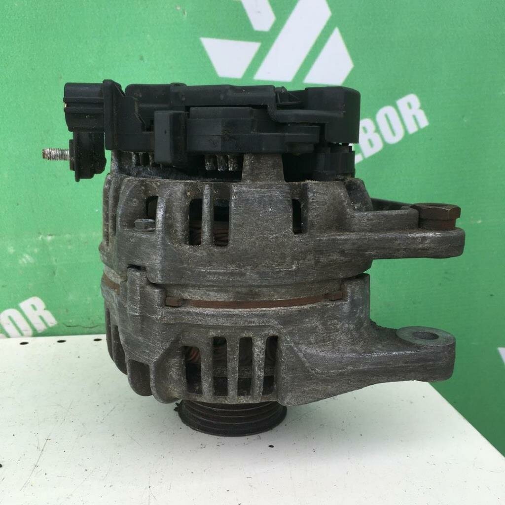 Генератор Toyota Corolla E12 2001-2006