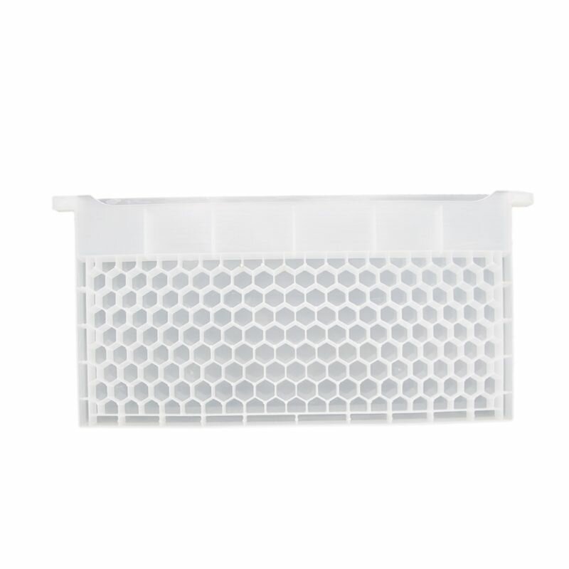 Кормушка для пчел