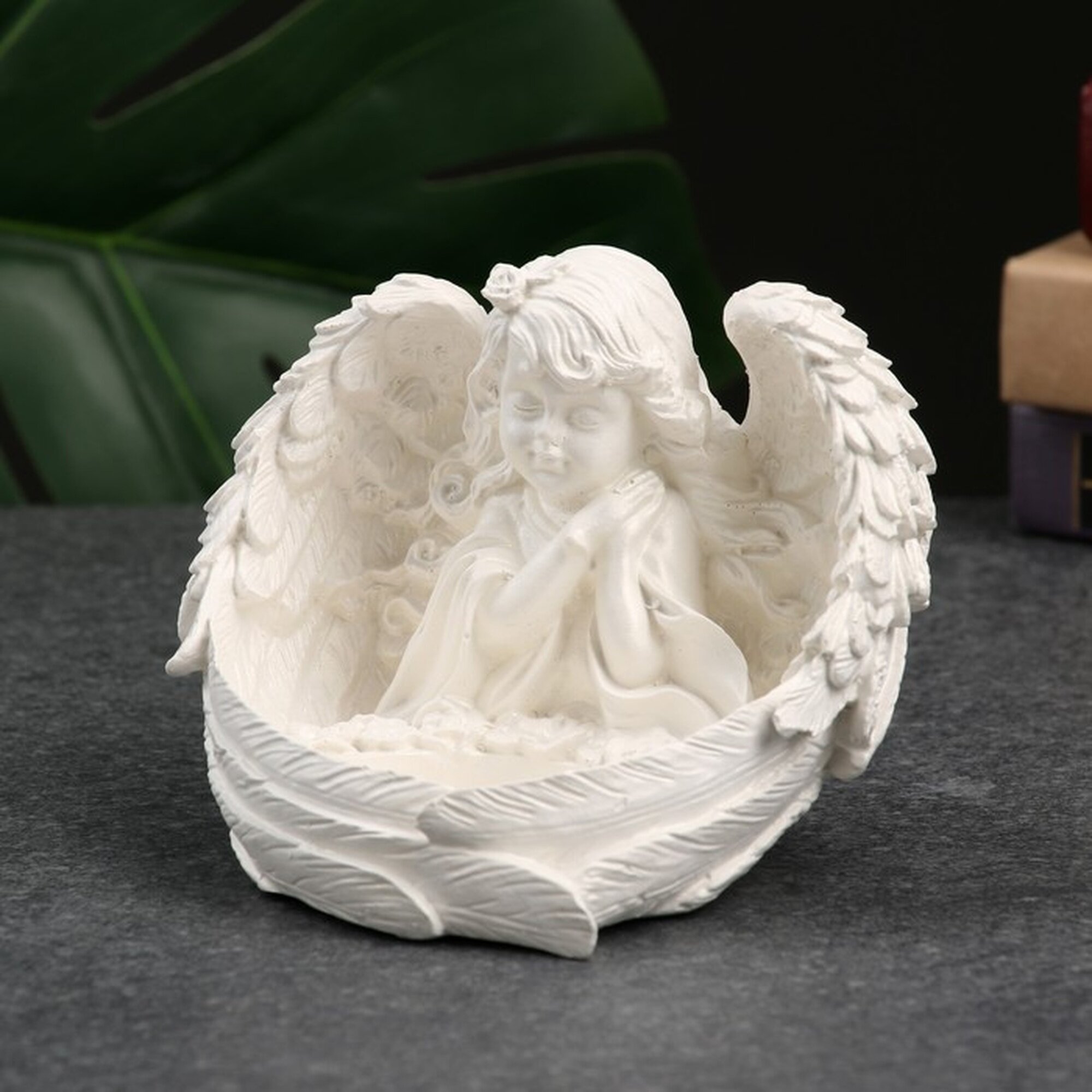 Подсвечник на 1 свечу «Ангел в крыльях», гипс, 11×12.5×10 см
