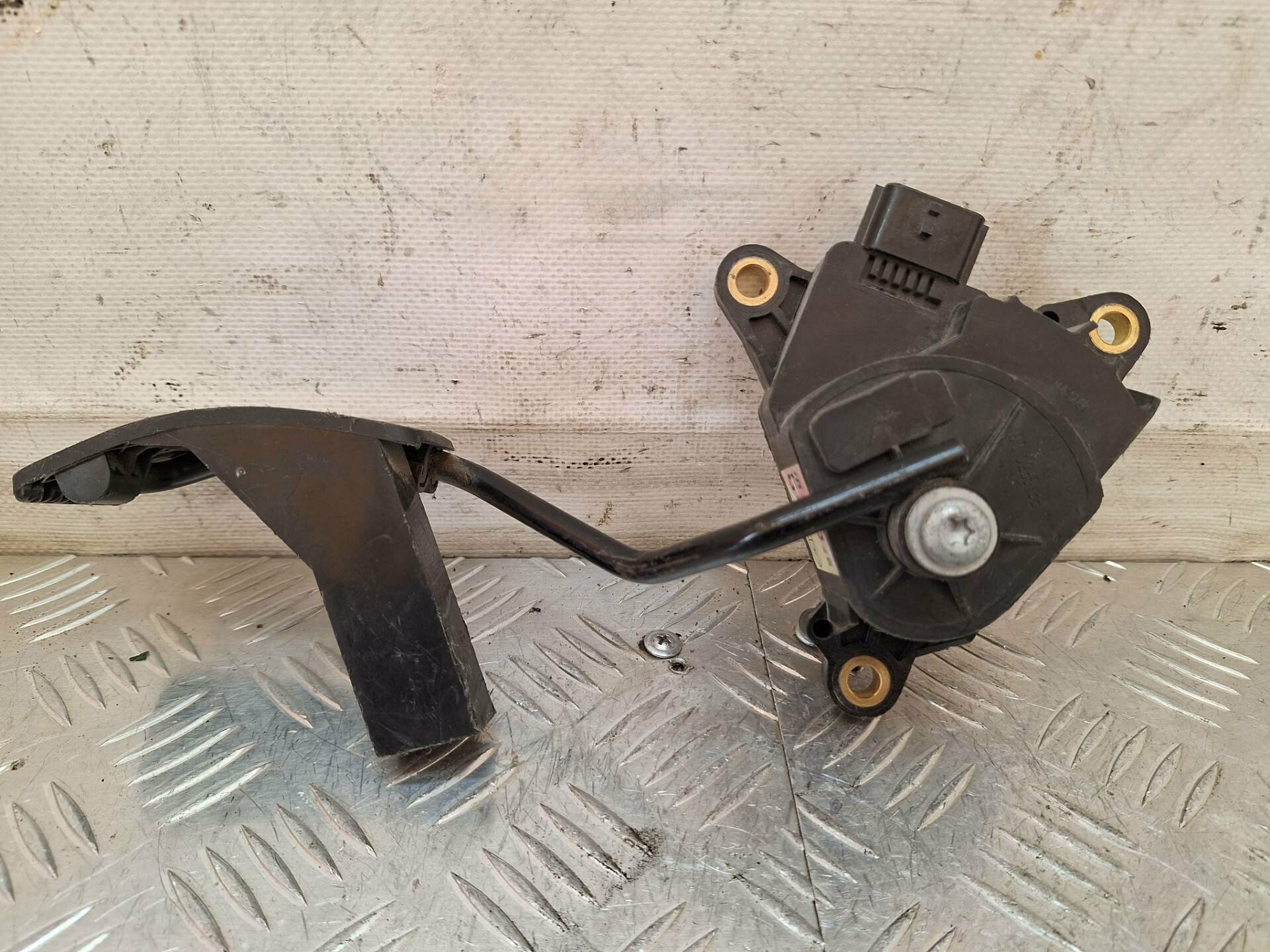 Педаль газа Nissan X-Trail 00322