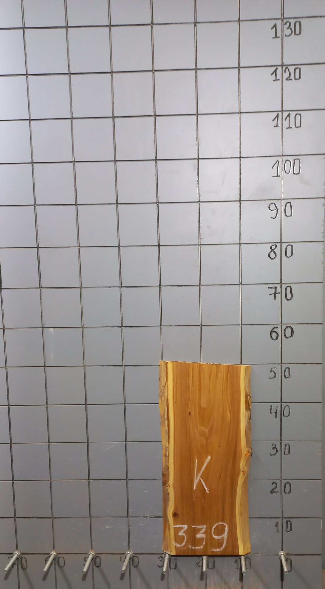 Слэб "Доклес" № 339, карагач, антисептический, необрезная, 2х20х45см