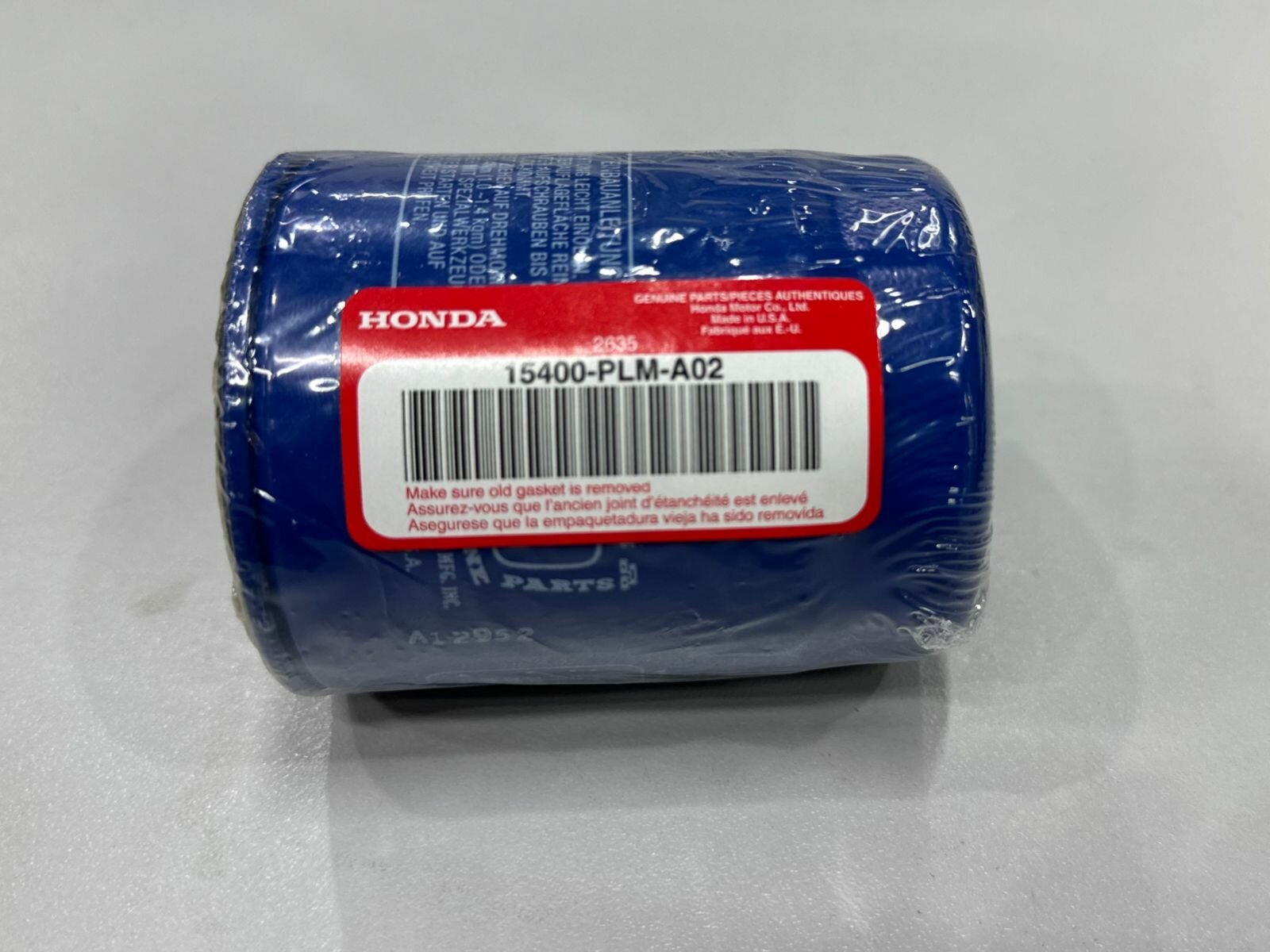 Фильтр масляный HONDA (Made in USA) 15400PLMA02