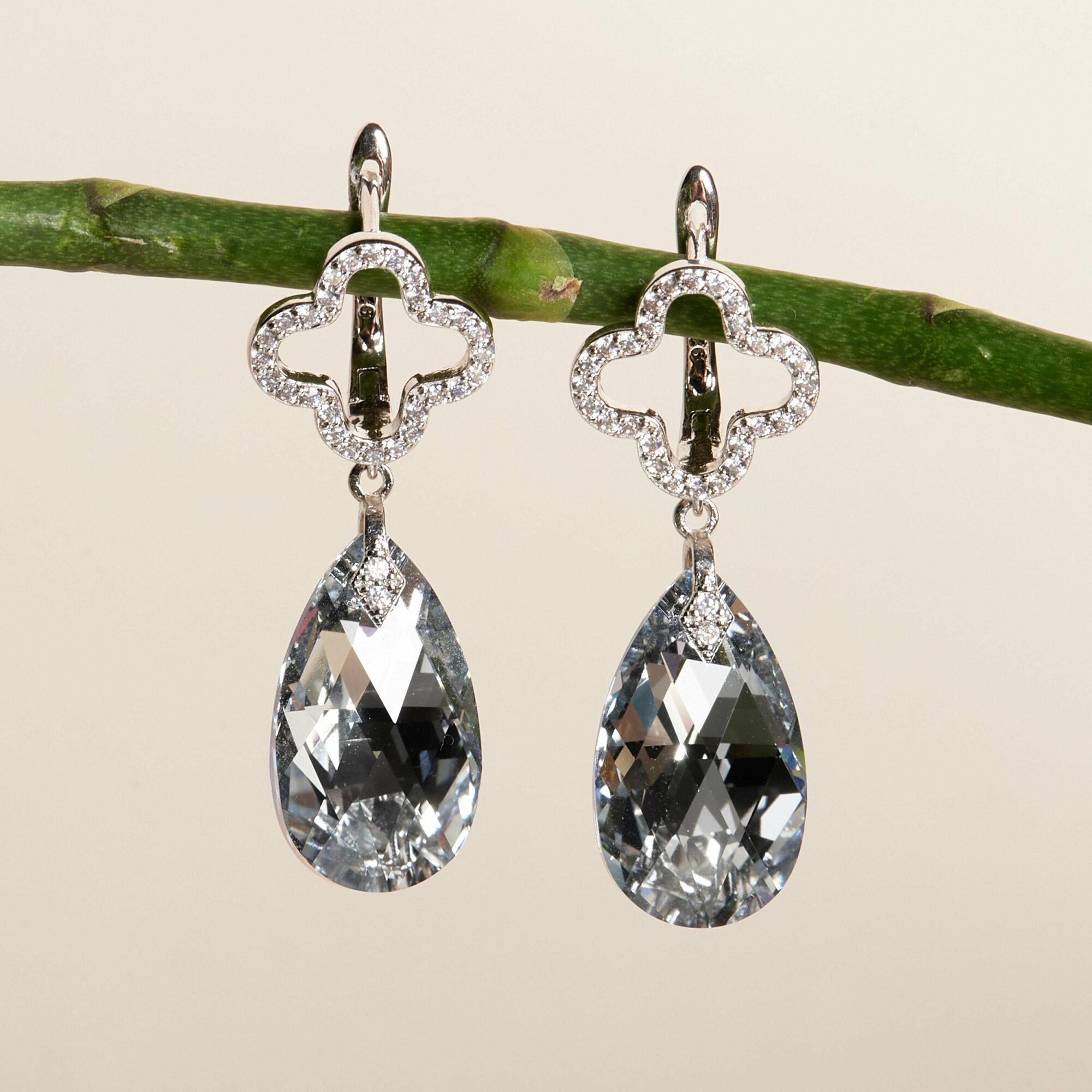 Серьги, стекло, кристалл, кристаллы Swarovski