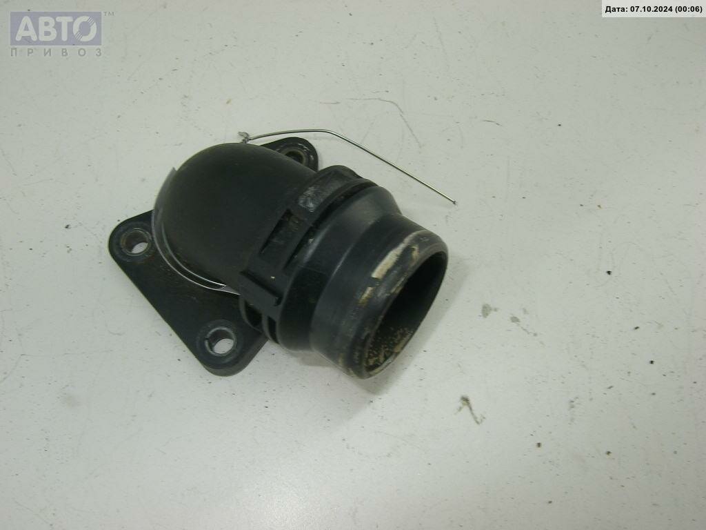 Фланец (тройник) системы охлаждения BMW 3 E36 (1991-2000)