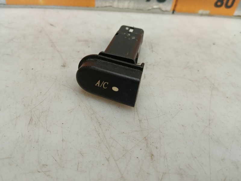 Б/У кондиционера, Джили МК 1 Кнопка Geely MK 2010 306230 GEELY арт. 1017000947