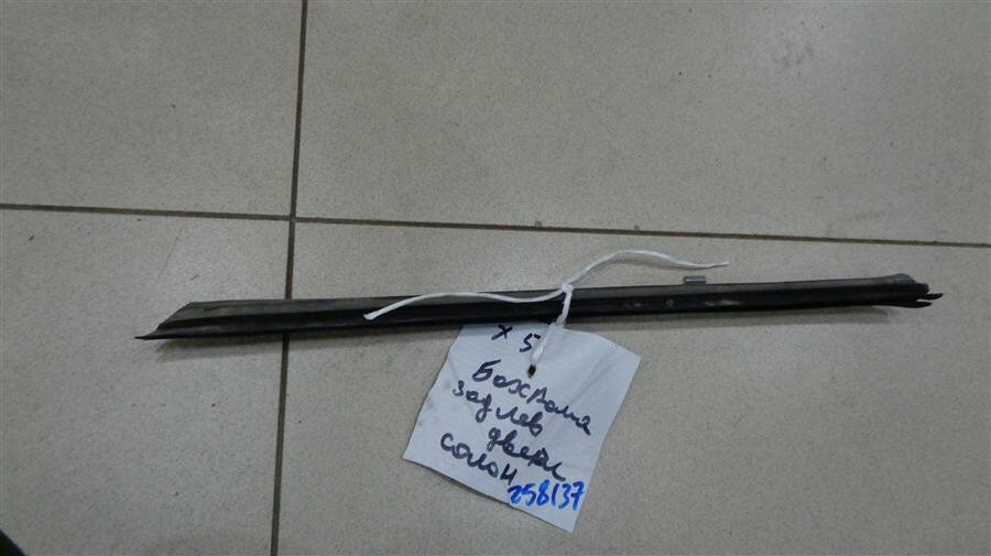 Уплотнитель стекла двери задней левой (бархотка внутренняя) от BMW X5 E53 1999-2006