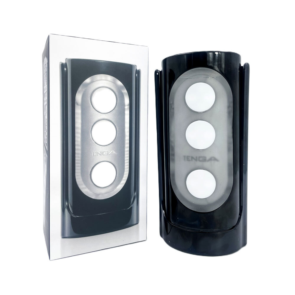 Мастурбатор «Tenga Flip Hole Black» с эффектом вакуума и 3 кнопками удовольствия