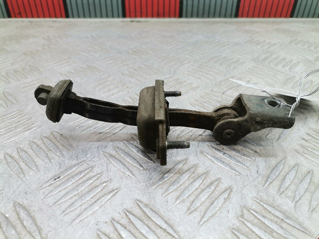 Ограничитель открывания двери задней Ford Mondeo 2 1022032 арт. 2205184