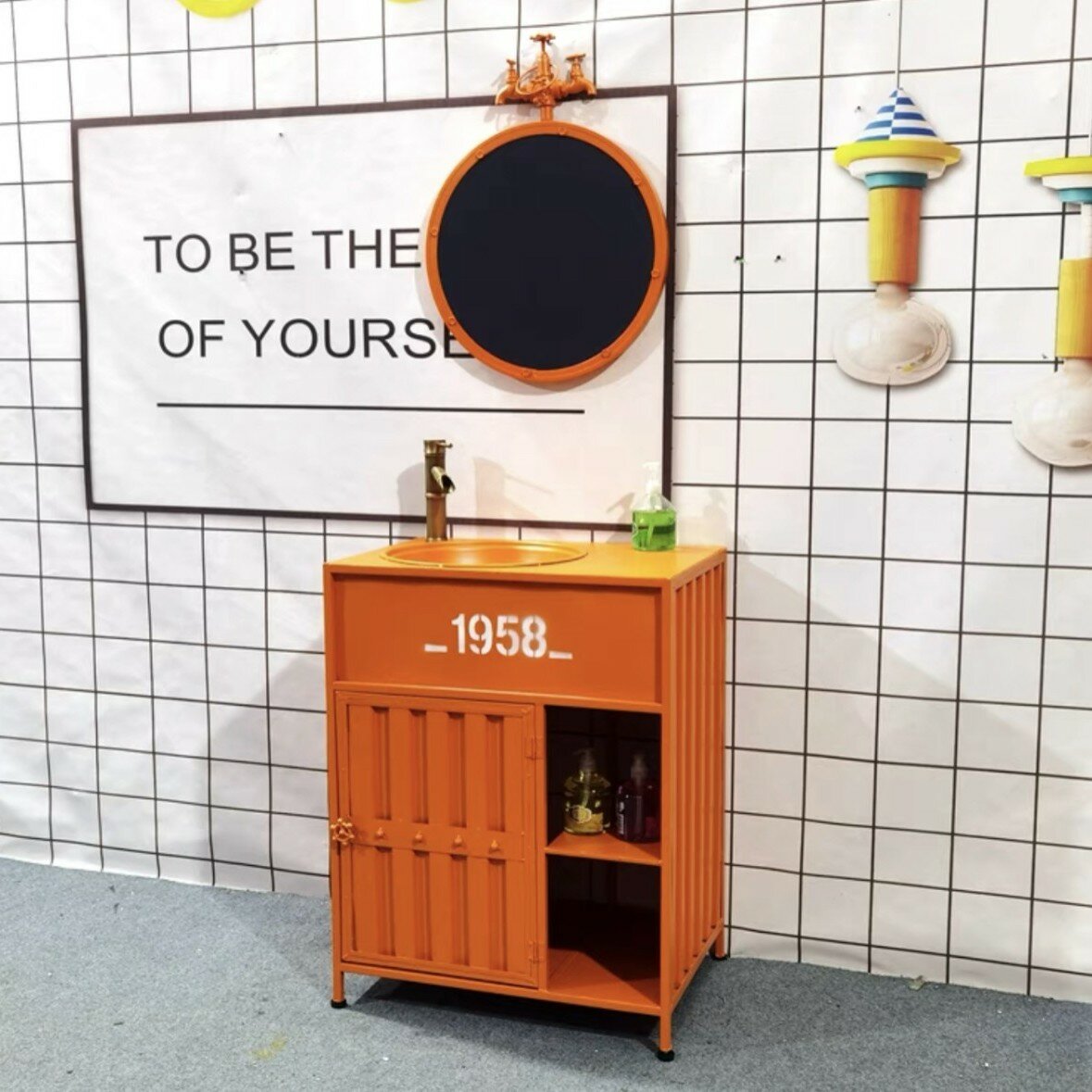 Комплект для ванной комнаты тумба с раковиной и зеркалом в стиле Industrial Furniture (Комплект тумба c раковиной + зеркало / цвет оранжевый)