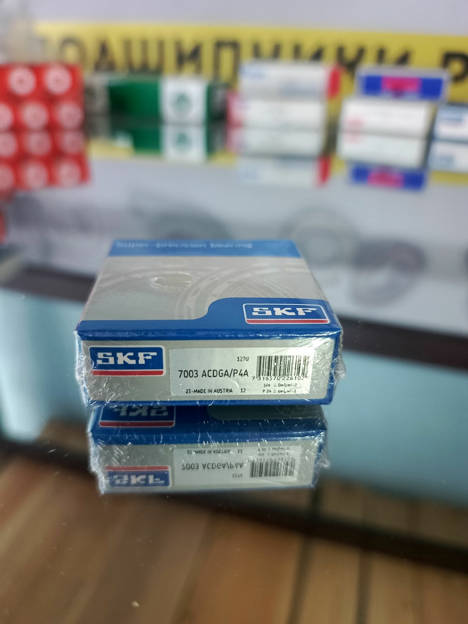 Подшипник 7003 ACDGA/P4A SKF; 46103 Е угол контакта 25 градусов (17*35*10)