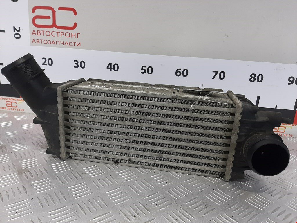 Интеркулер (радиатор интеркулера) Peugeot 307 0384G4 арт. 937603
