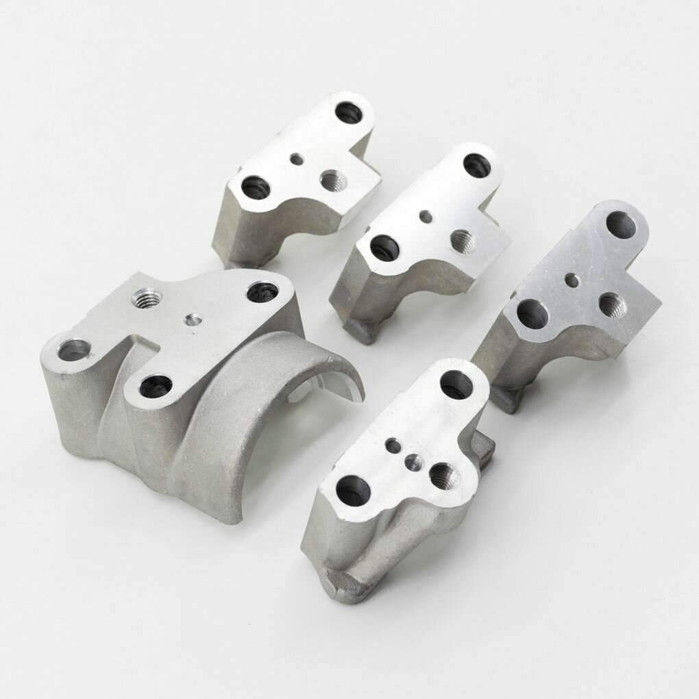 Крышка распредвала HYUNDAI 4D55, AUTOWELT (кт-5шт)