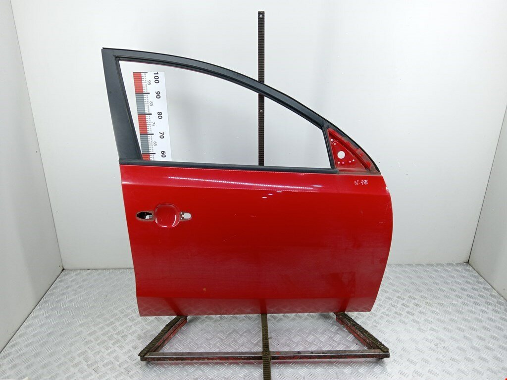 Дверь передняя правая Hyundai i30 1 760042R210 арт. 2003282