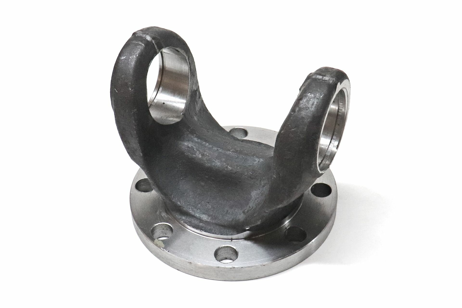 Фланец карданного вала 165x8 под крестовину 57x144 HOWO (19036311062)