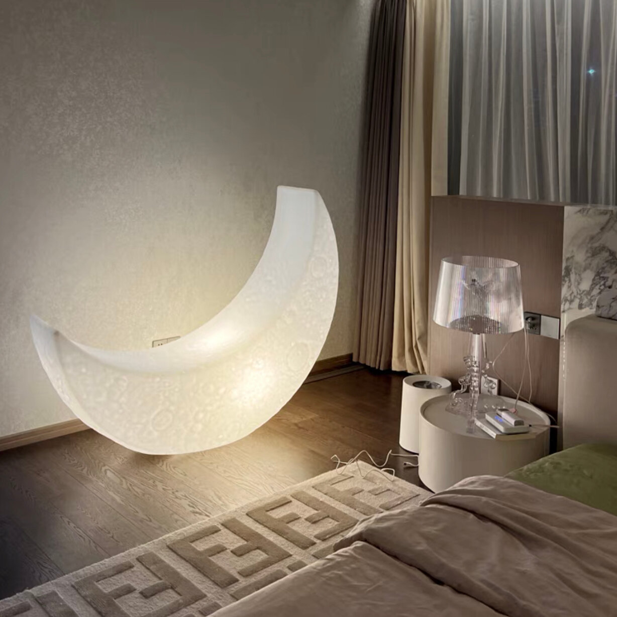 Дизайнерское фигурное кресло с подсветкой Mymoon