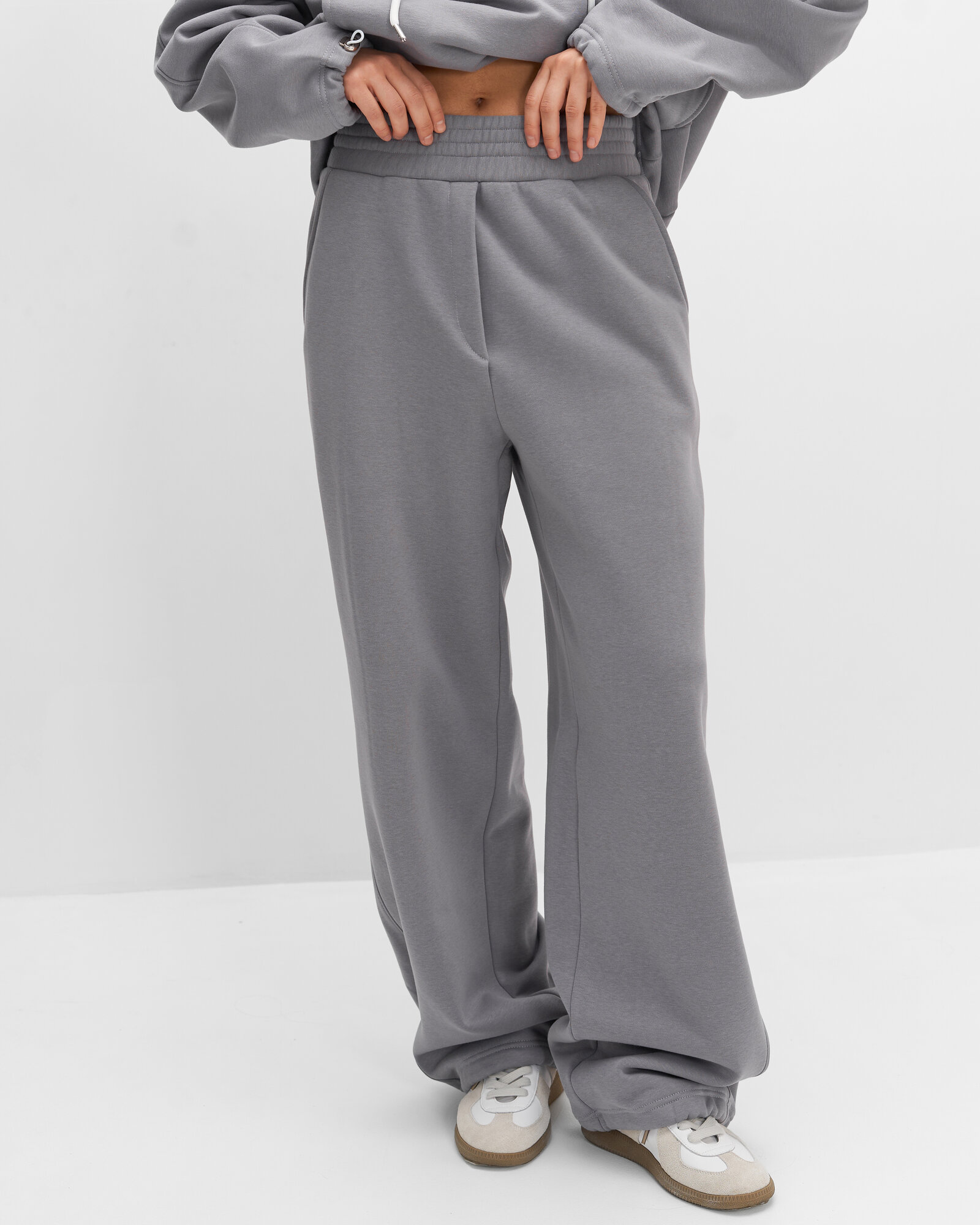 Брюки джоггеры спортивные утепленные на резинке