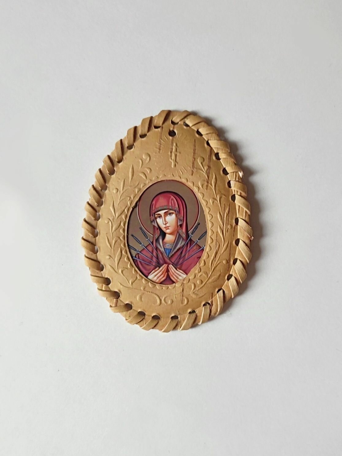 Иконка в бересте с оплеткой для ношения с собой "Семистрельная"