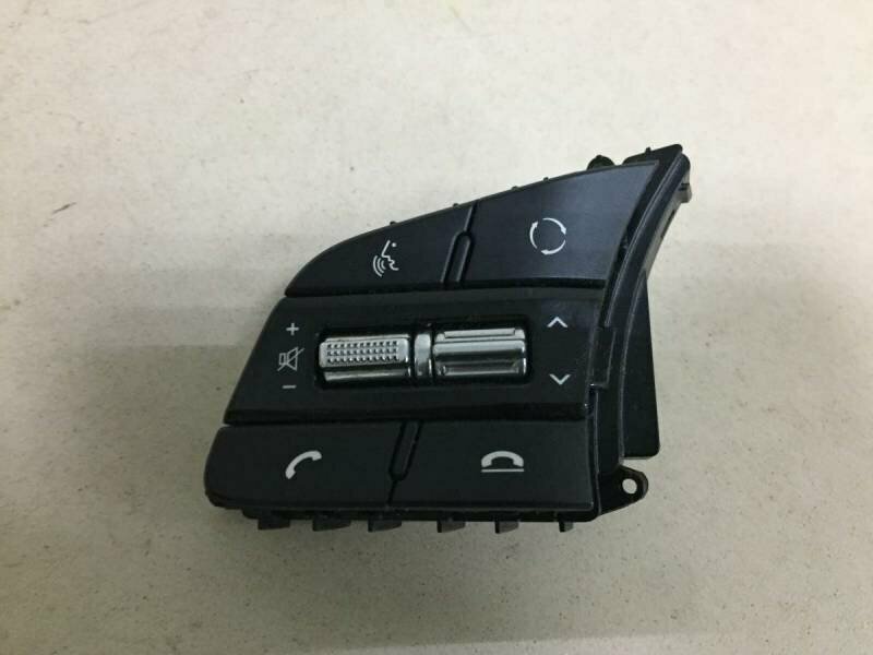 Кнопка многофункциональная Kia Ceed СD 2018 кат.номер: 96710M6530 96700J7850