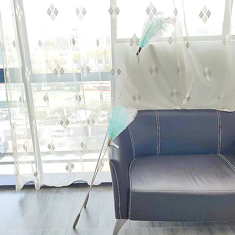 Кошачья игрушка супер-длинный стек с куриным хвостом/страусиные перья. Кот с страусиным пером, забавная палка,