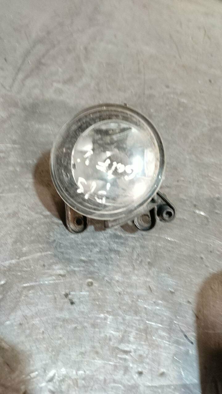 Фара противотуманная правая Volkswagen Golf 5 (2003 - 2009)