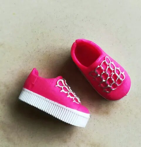 Оригинальные кроссовки для куклы 30 см Розовый, фиолетовый/фиолетовый