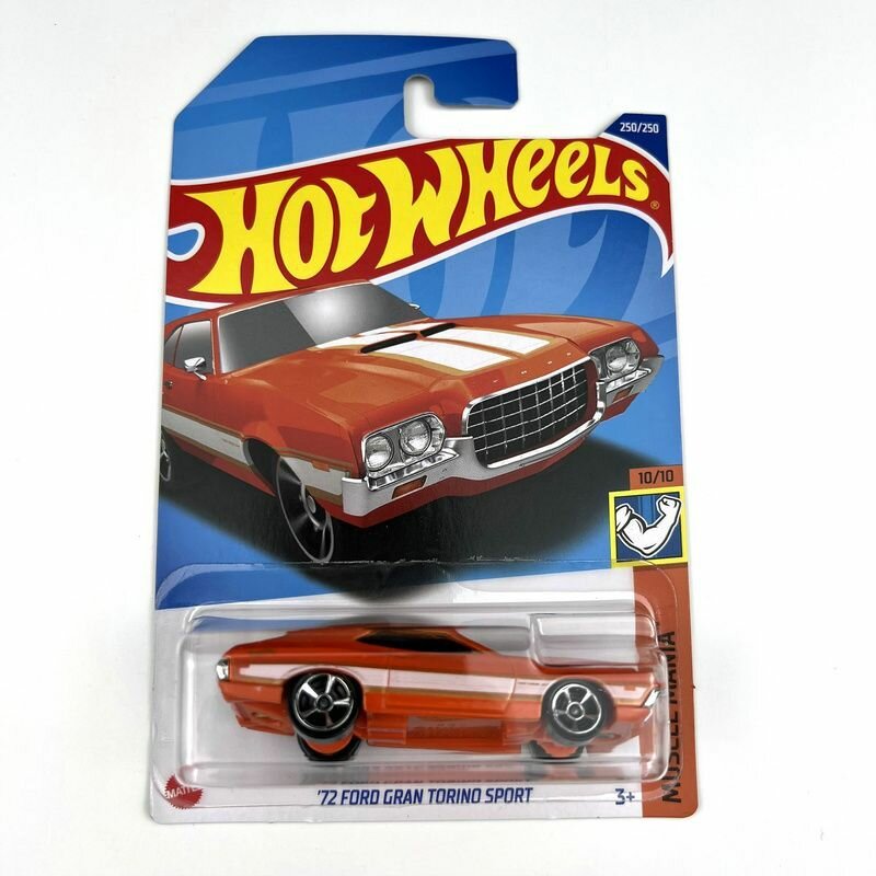 Машинка Mattel Hot Wheels 2022 C4982 72 Ford Gran Torino Sport