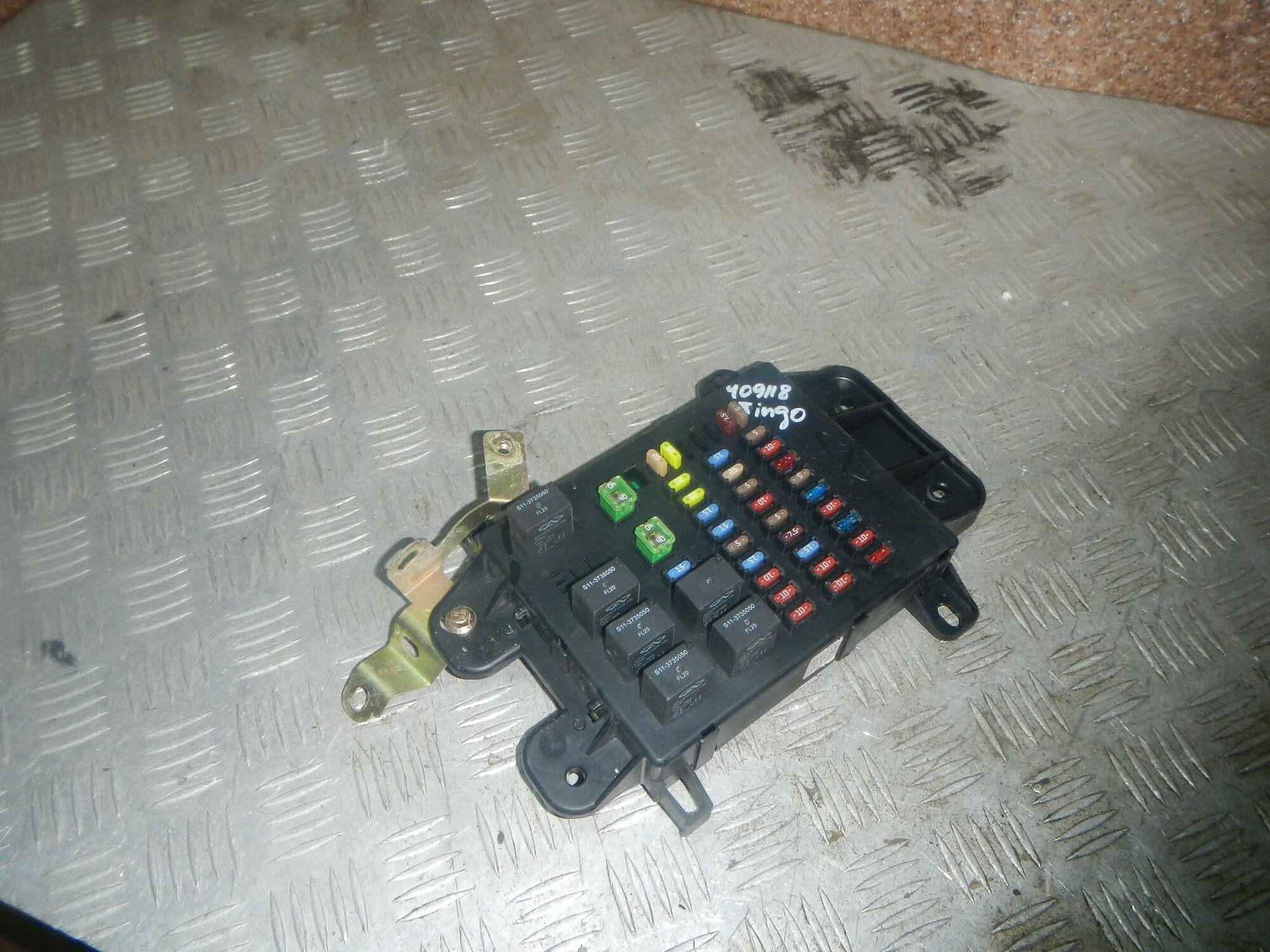 Б/У Блок предохранителей, Vortex (Вортекс)-TINGO (12-15) Vortex TINGO (12-15) Без видимых повреждений. 409118 VORTEX арт...