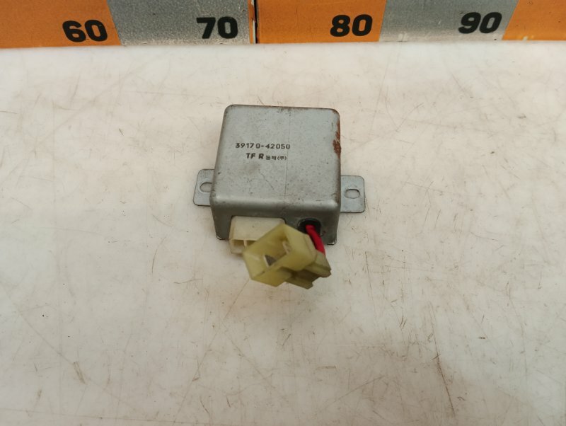 Б/У Хендай Старекс H1 Блок электронный Hyundai Starex 1998 A1 330067 Hyundai-KIA арт. 3917042050