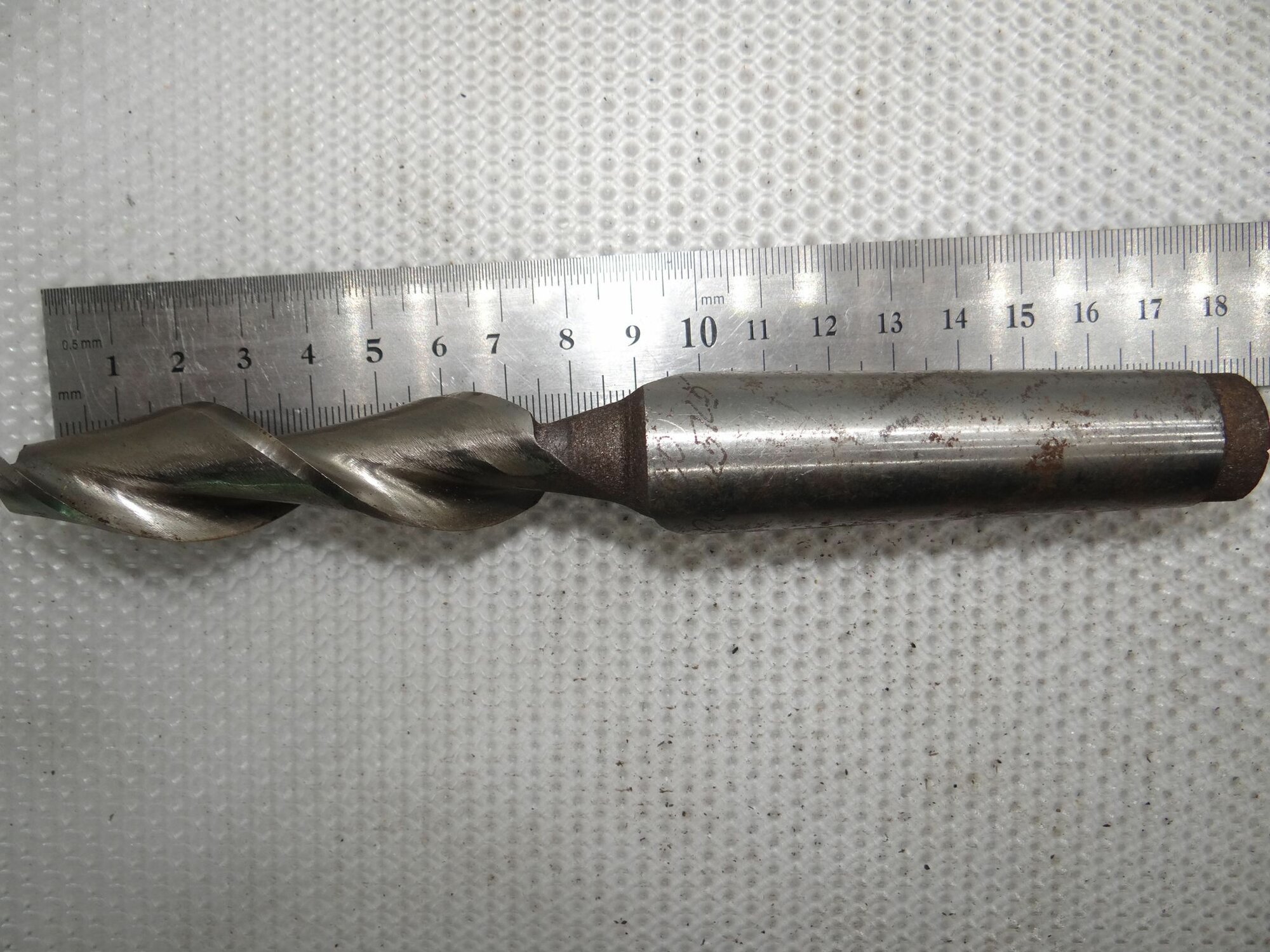 Фреза концевая к/х 20х75х174 z 2 КМ3 (2223-1019) Р6М5К5 для легких сплавов