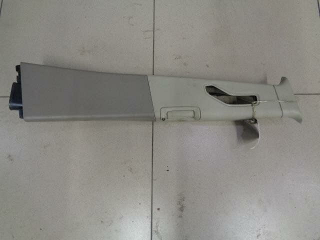 Обшивка стойки средняя правая (внутри) от Volvo XC70 2000-2007