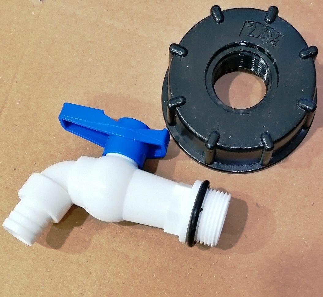 Кран, для полива, пластик, цвет черный/белый, диаметр подключения 16 мм