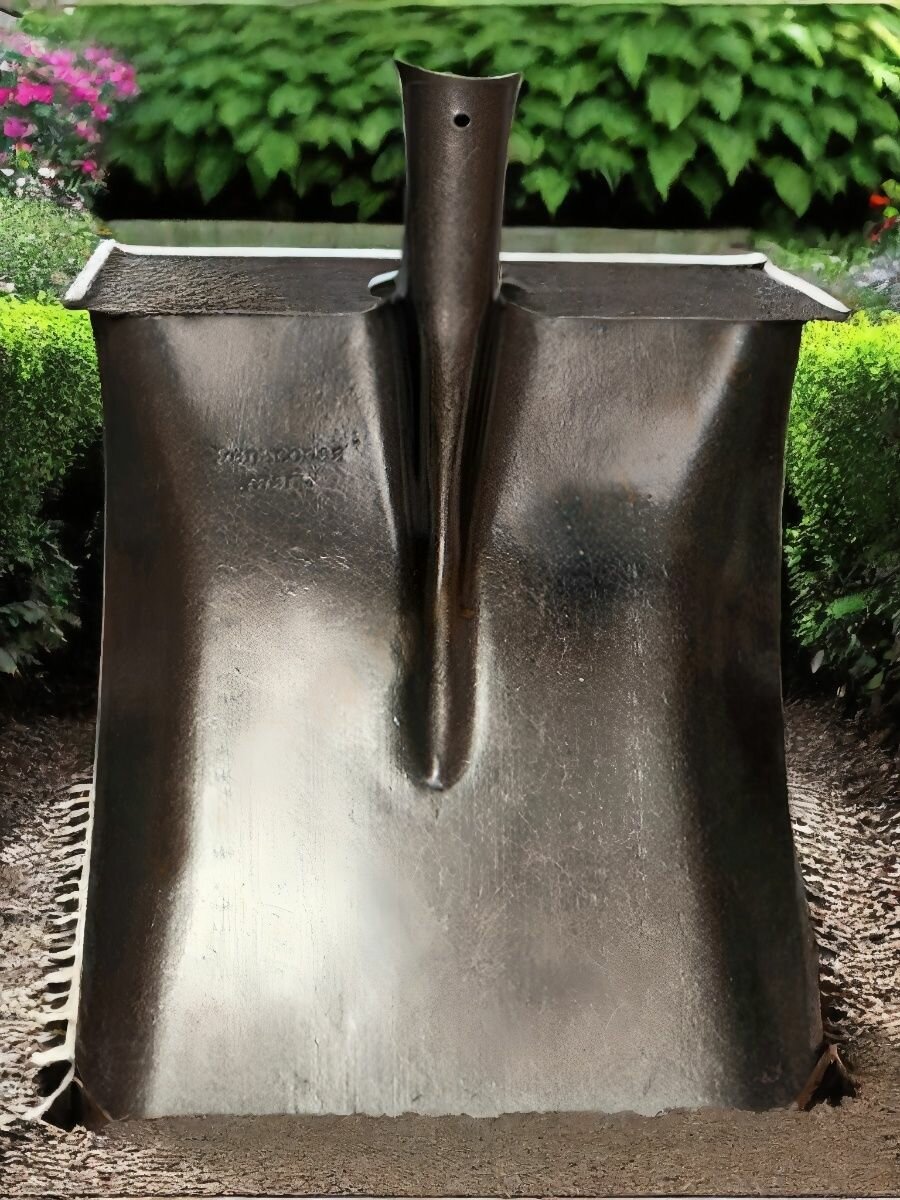 Лопата садовая совковая квадратная угольная рельсовая сталь БТМ, S1(10133)