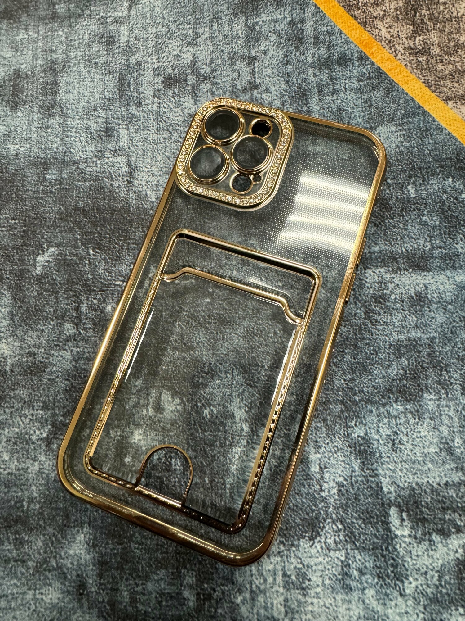 Чехол панель накладка бампер MyPads Card на iPhone 14 Pro Max тонкая силиконовая крышка с защитой задней камеры со стразами и отделением для банк к.