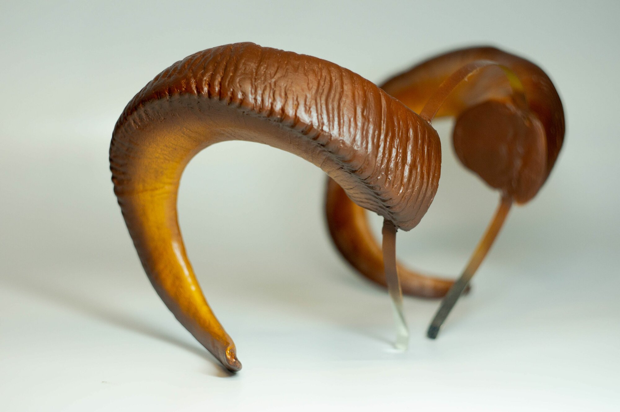 Рога на ободке "Овечьи рога" Коричневый