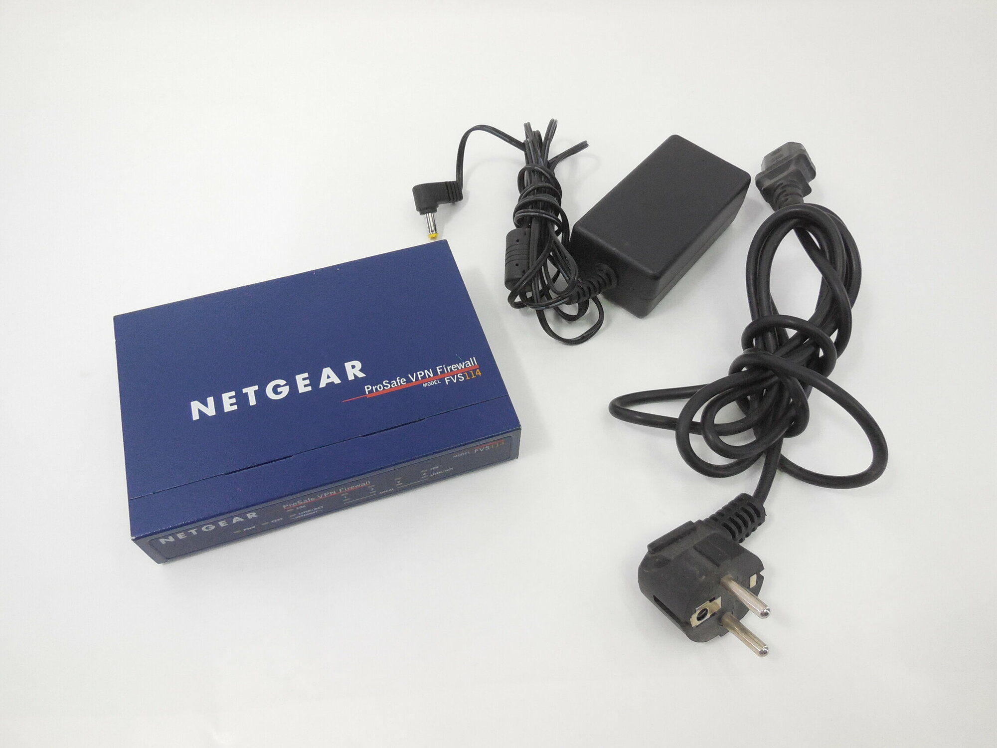 Маршрутизатор NETGEAR FVS114