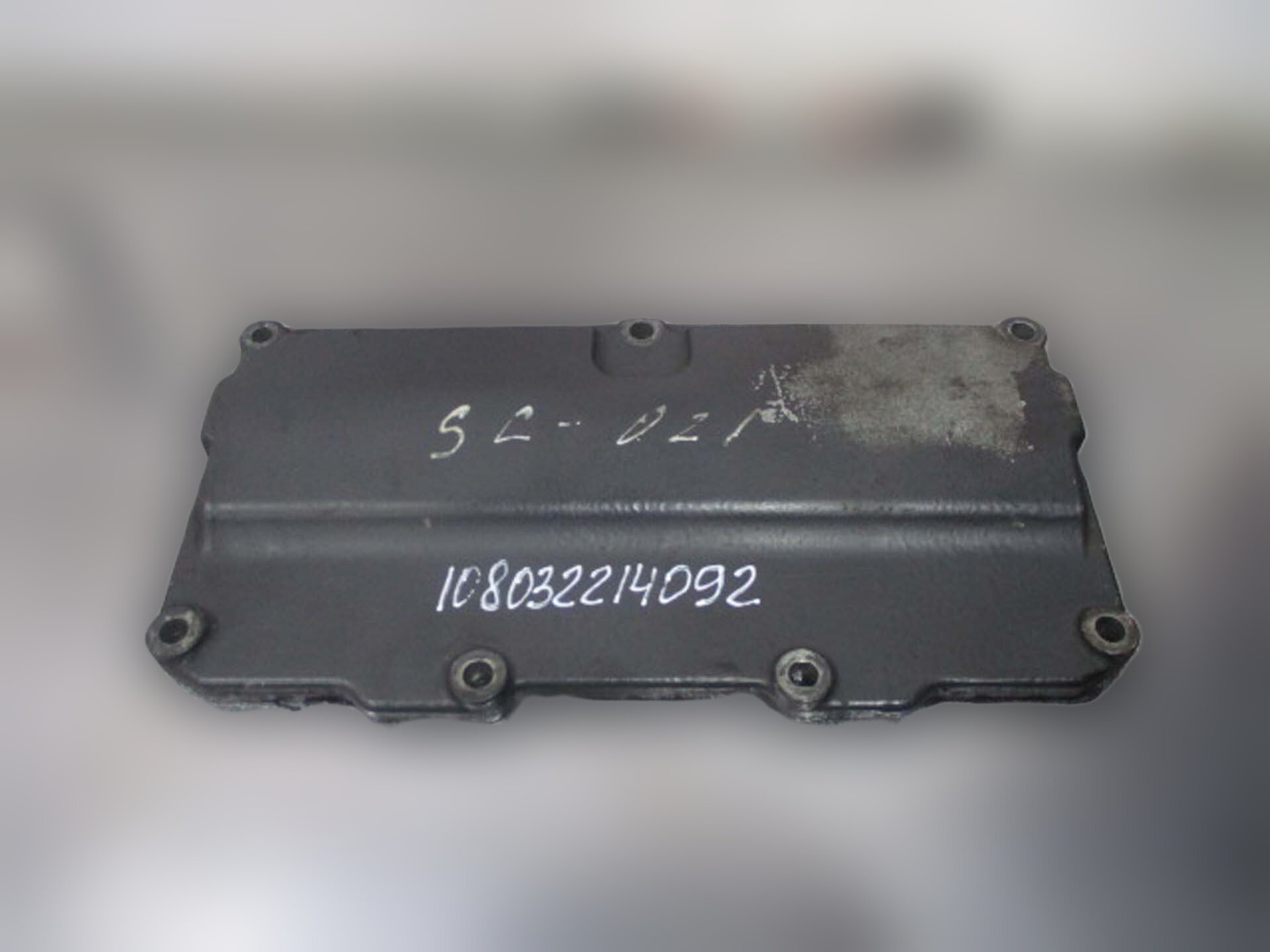 Крышка боковая блока цилиндров двигателя DC12 Scania P, G, R